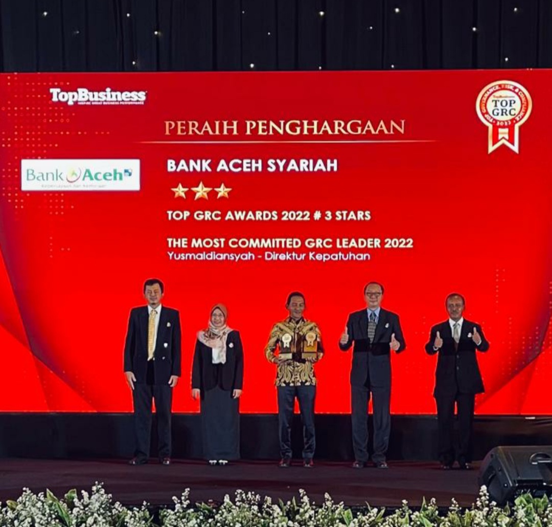 Kembali Ukir Prestasi Bank Aceh Raih Dua Penghargaan di Top GRC Awards 2022