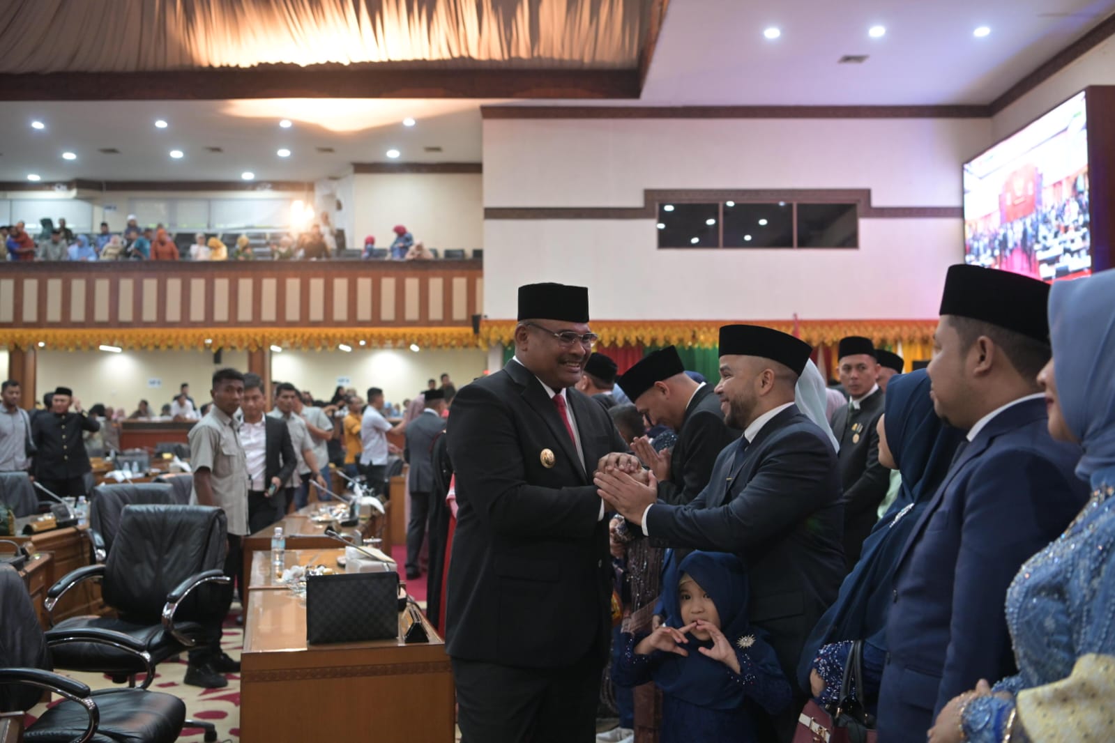 Ini Pesan Pj Gubernur Safrizal Kepada Anggota DPR Aceh Periode 2024-2029 yang Dilantik