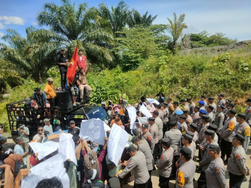 Rakyat Melawan Tambang, PT LKT Dituding Rusak Lingkungan dan Abaikan Warga