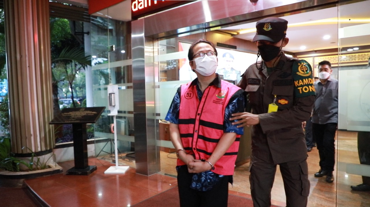 Lima Tersangka Korupsi LPEI Ditahan di Rutan Salemba