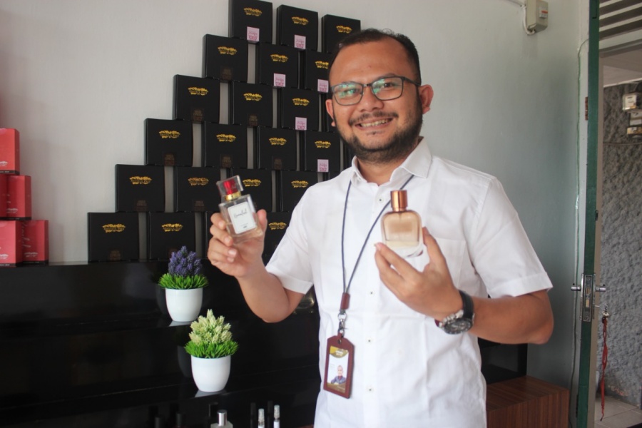 Parfum Minyeuk Pret Produksi Aceh Rambah Pasar Internasional